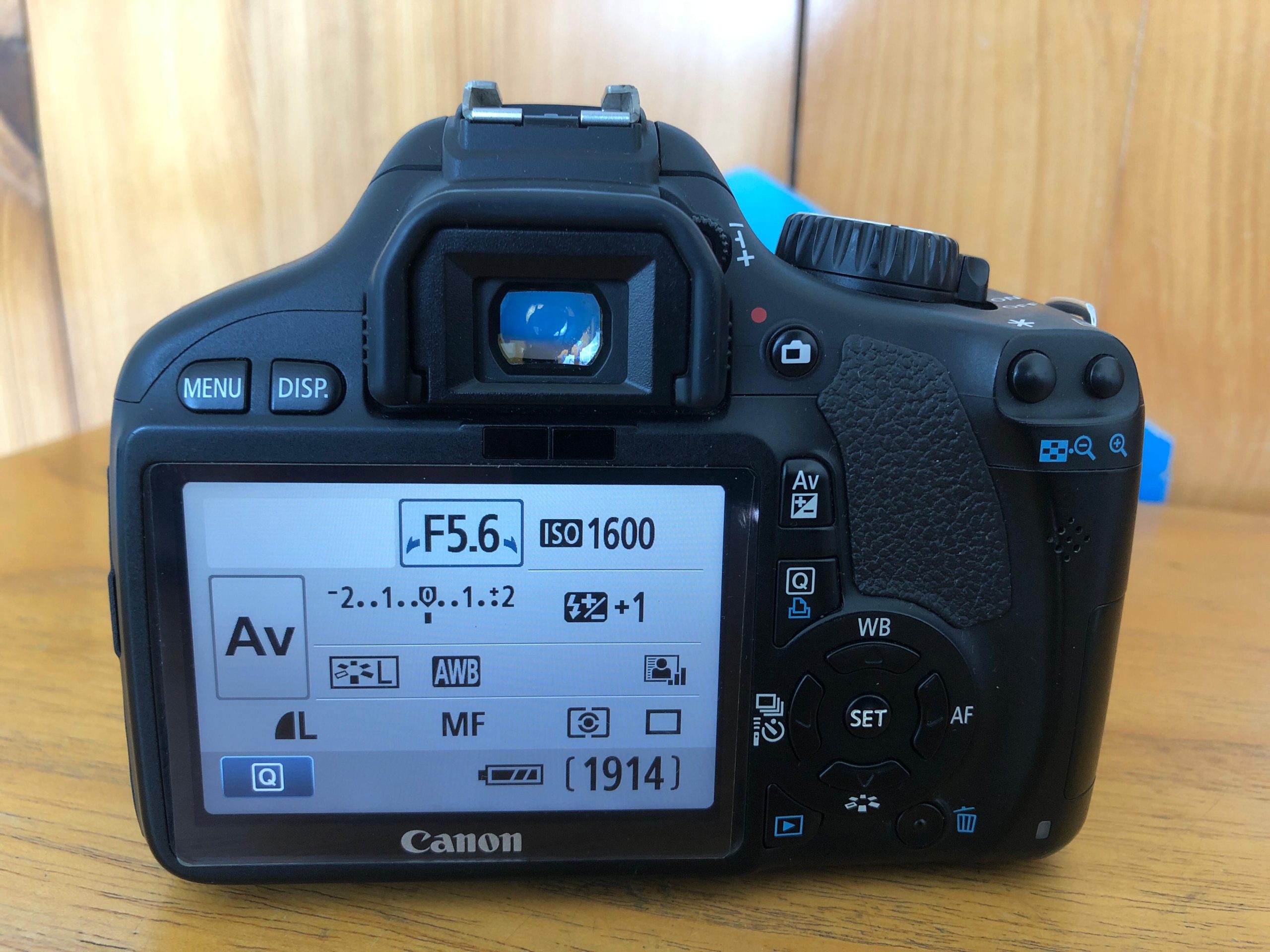 Canon EOS 550D Kit 18-55mm | JUAL BELI KAMERA BEKAS | JUAL BELI LAPTOP ...